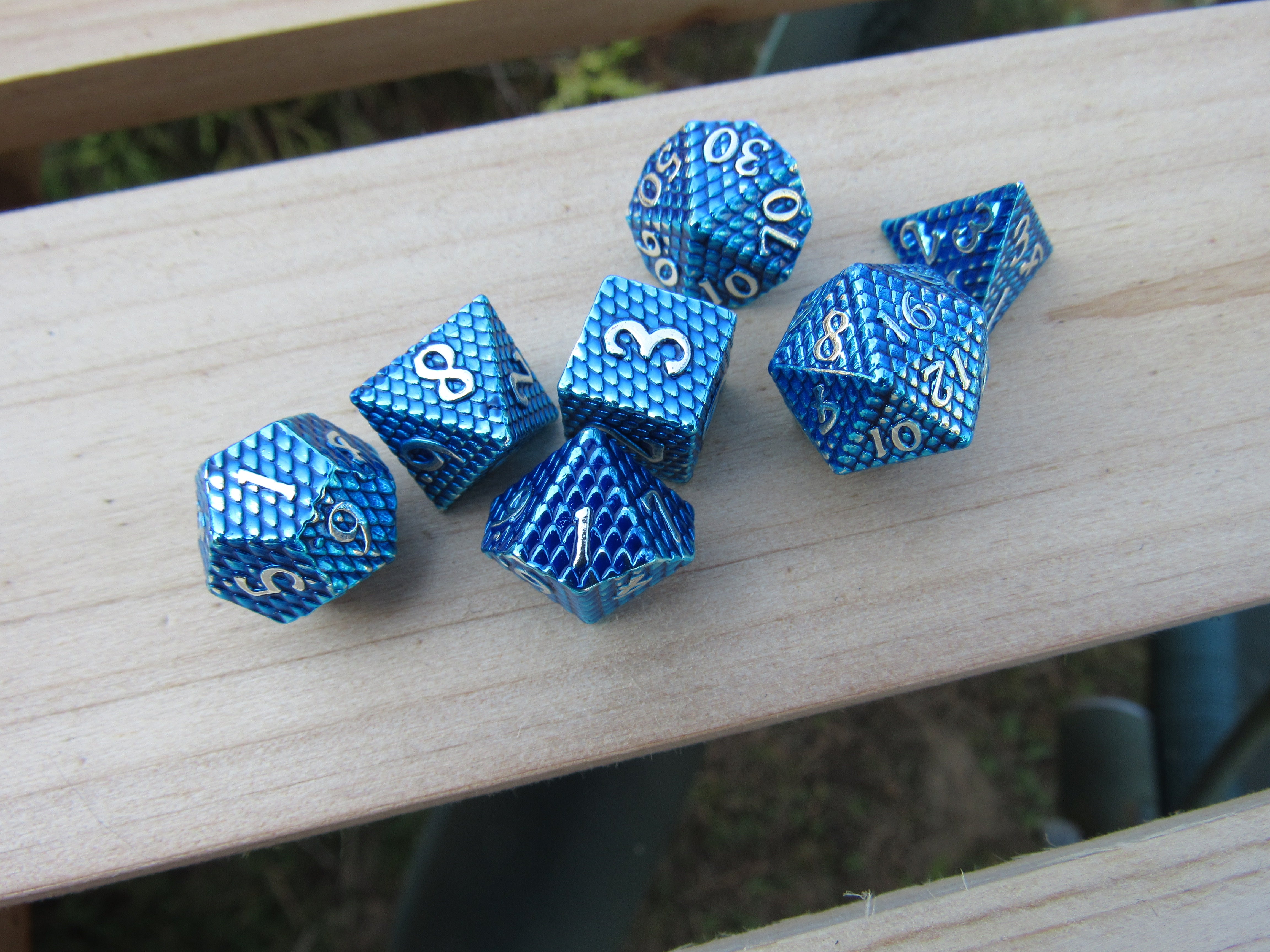 Blue and Silver Mini Dragon Scale Dice – Sorensen's Precision Diceworks